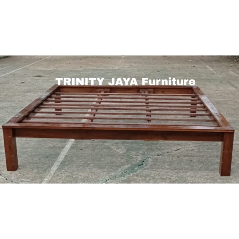 Jual Dipan Kayu Minimalis Jati Tanpa Sandaran Ranjang Jati Minimalis ...