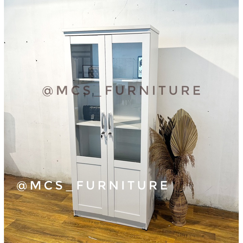 Jual Lemari Display / Rak Kaca Tas Hiasan Mebel MCS Furniture Semarang ...