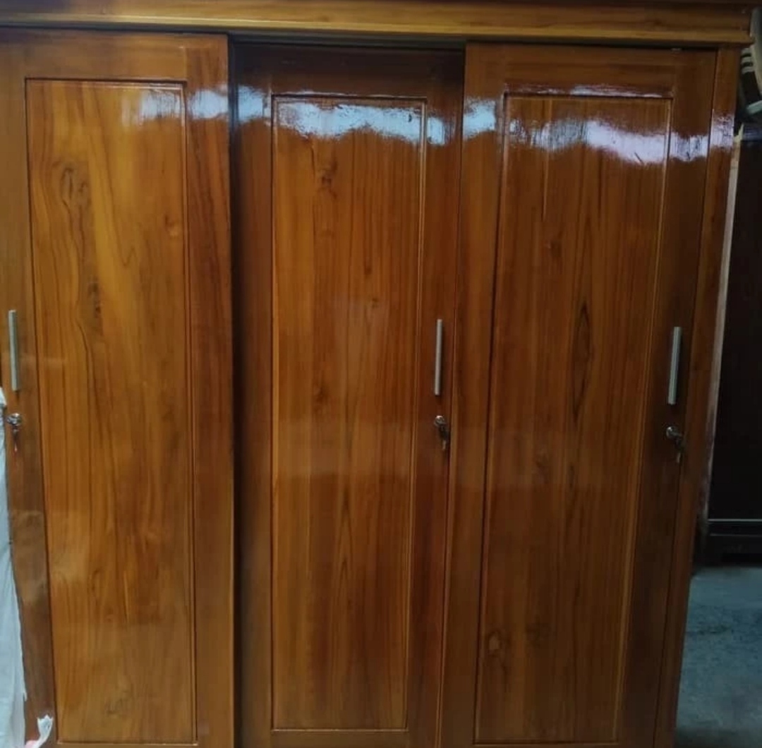 Jual Lemari 3 Pintu Jatiii Renos