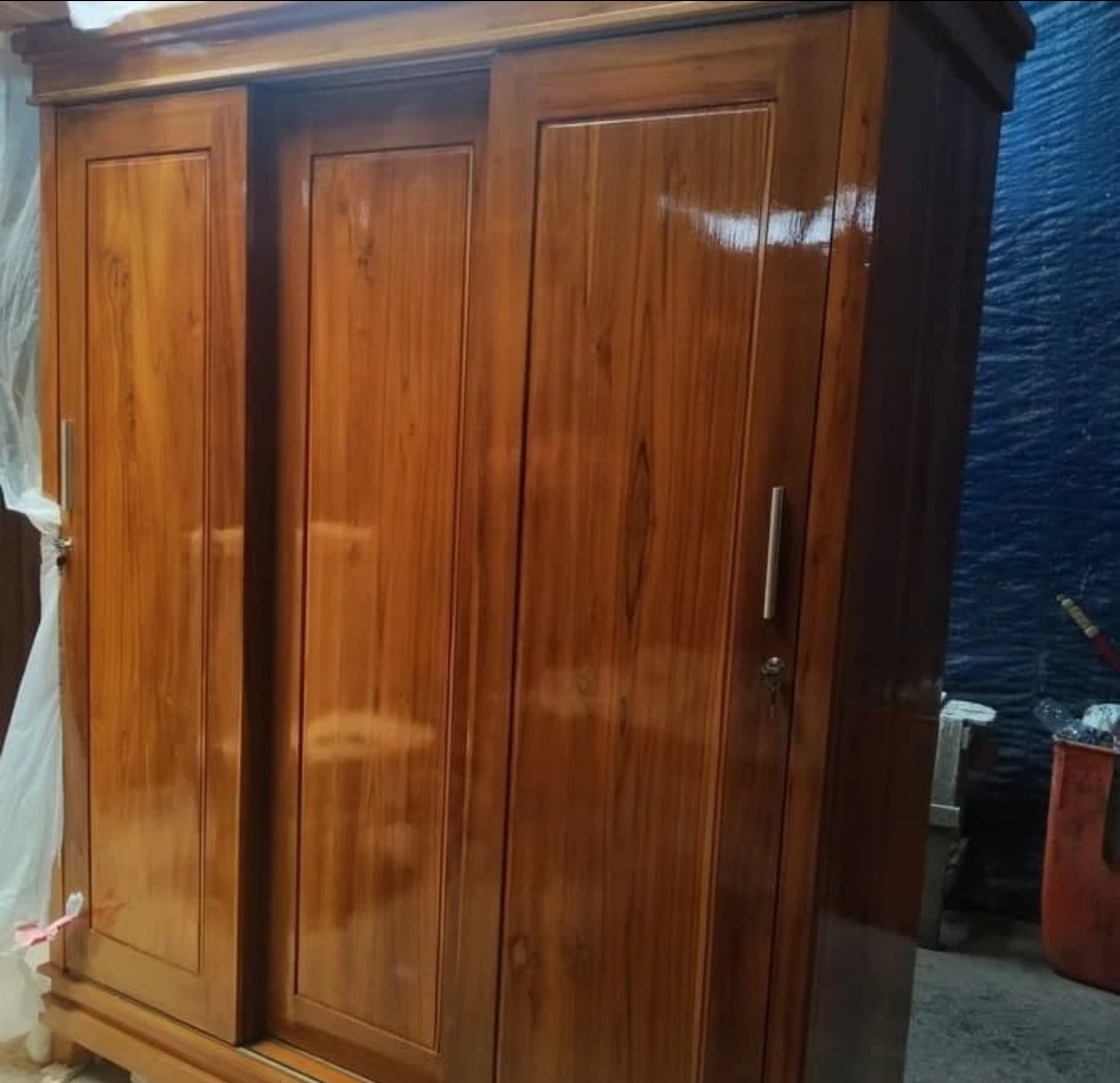 Jual Lemari 3 Pintu Jatiii Renos