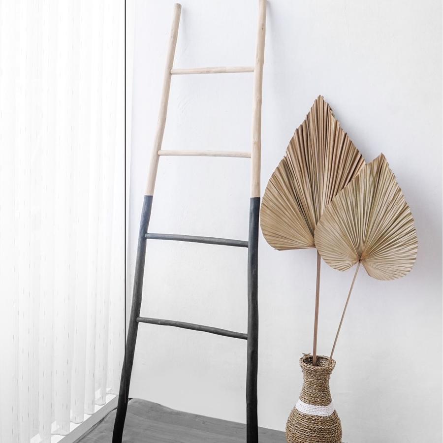 Jual Tangga Kayu Hias Dekayu / Wood Ladder Minimalis / Tangga Dekorasi ...